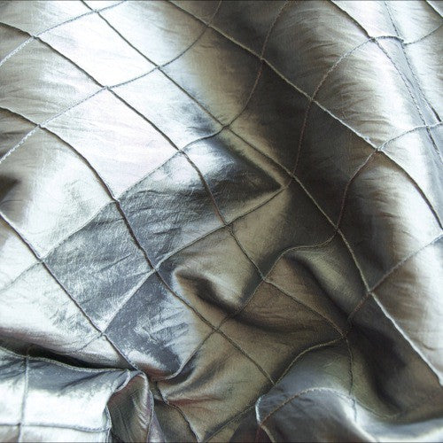 Pintuck Steel Premium Table Linen